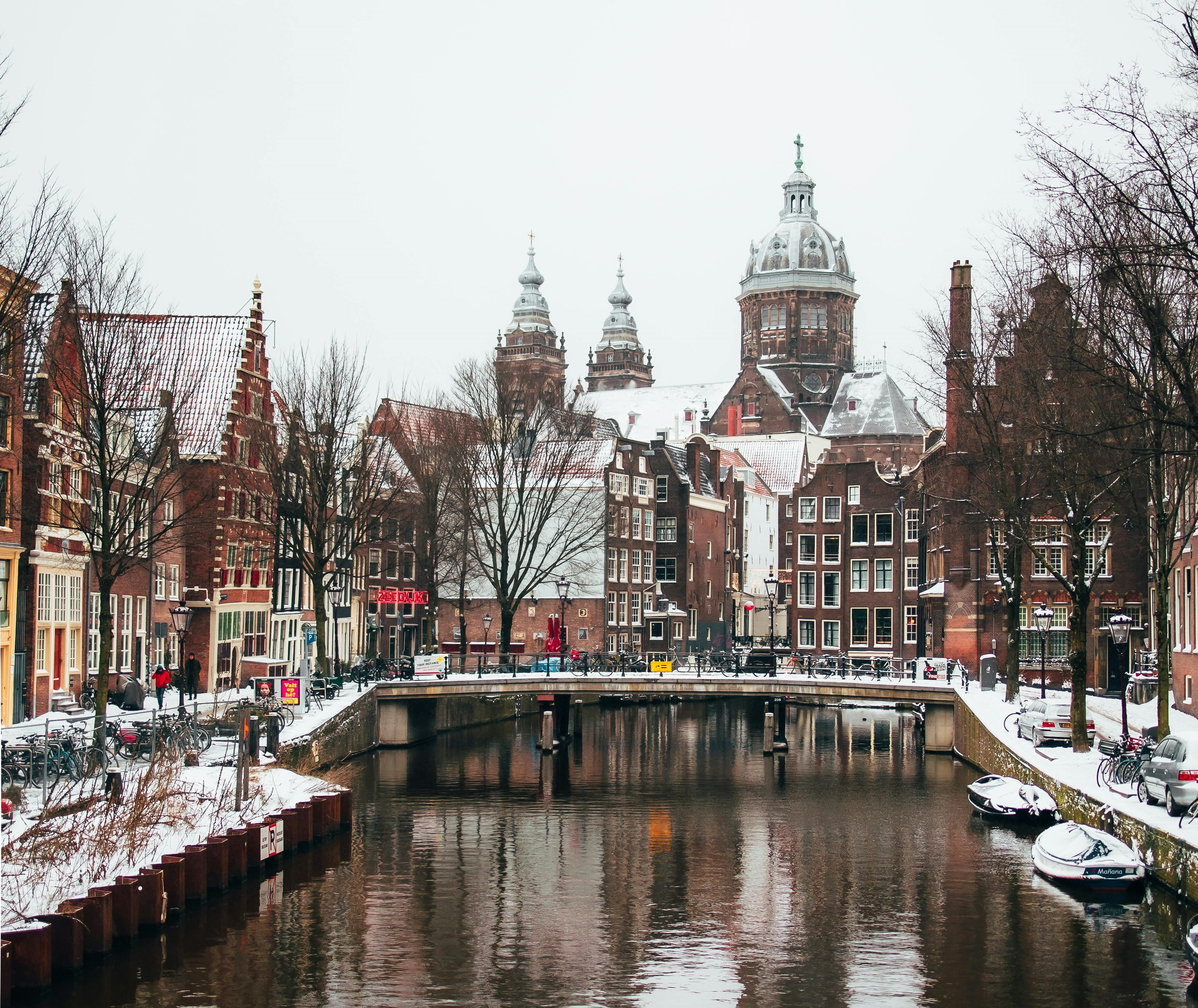 Sneeuw in Amsterdam: OLVG is gewoon open